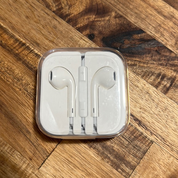 Apple | Headphones | Unopened Apple Ear Buds With Cord | Poshmark
